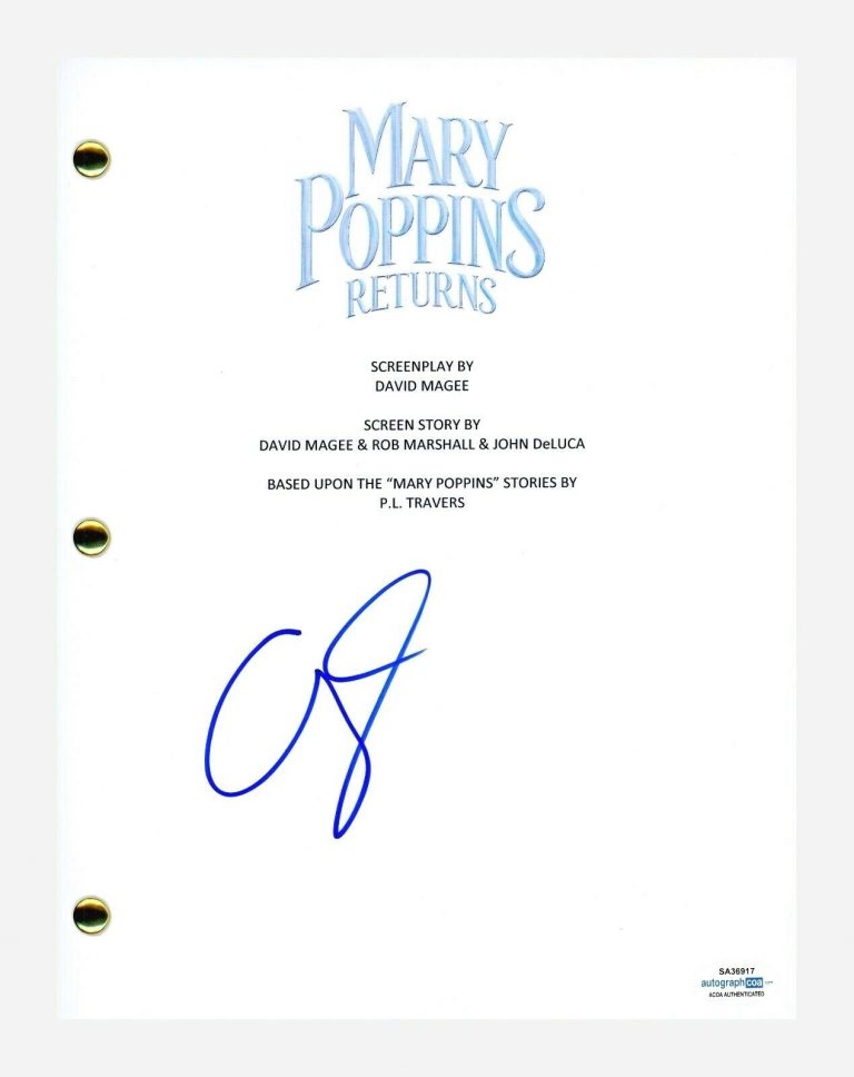 Emily Blunt Signed Autographed MARY POPPINS RETURNS Movie Script ACOA ...