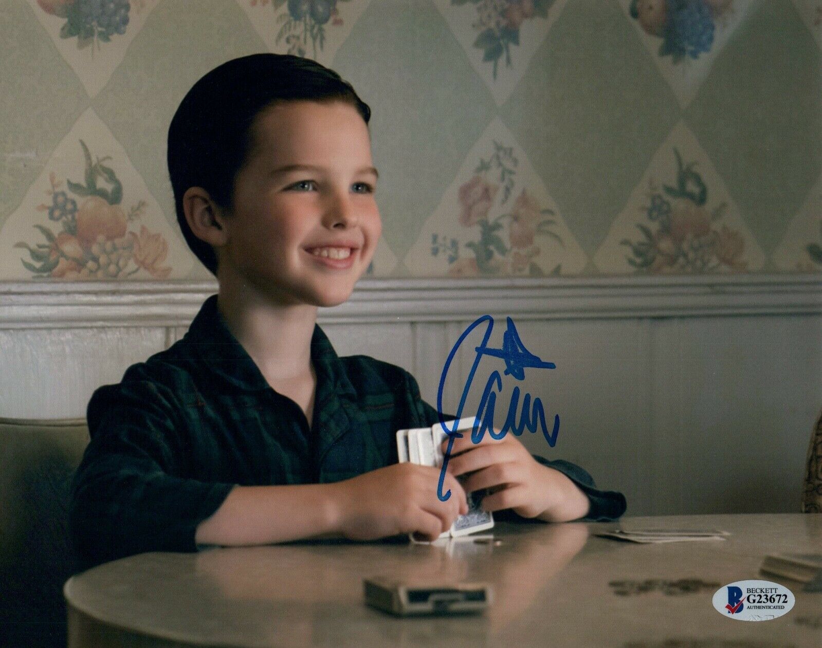 IAIN ARMITAGE Signed Autographed 8x10 Photo YOUNG SHELDON Beckett BAS ...