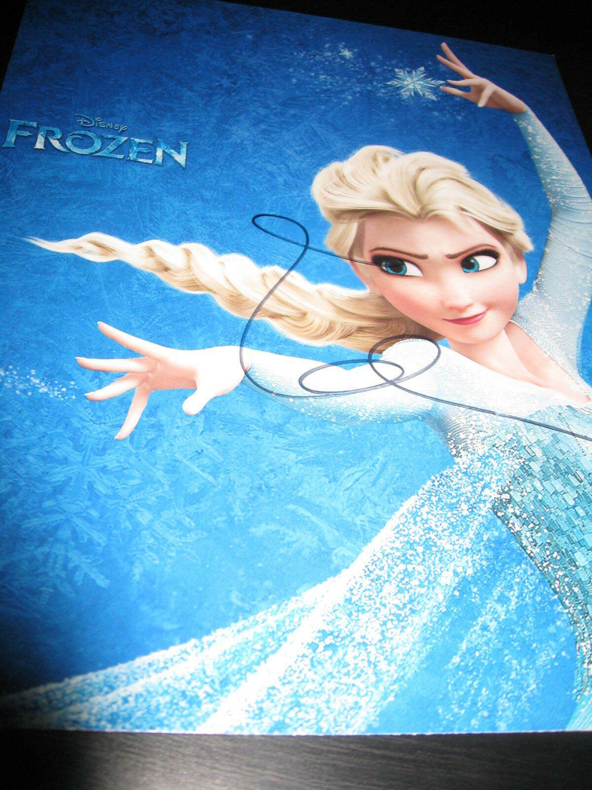 IDINA MENZEL SIGNED AUTOGRAPH 8x10 PHOTO FROZEN PROMO ELSA DISNEY RARE ...