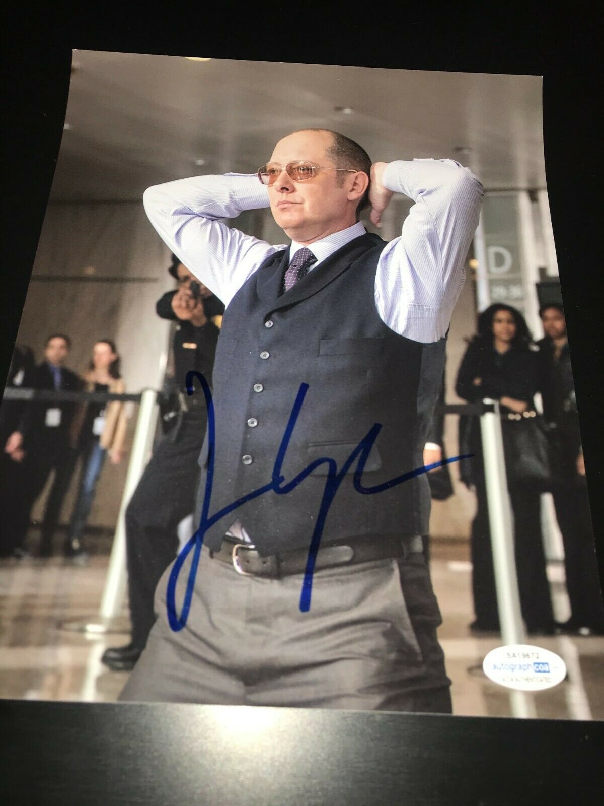 JAMES SPADER SIGNED AUTOGRAPH 8x10 PHOTO BLACKLIST ACTION SHOT ACOA ...