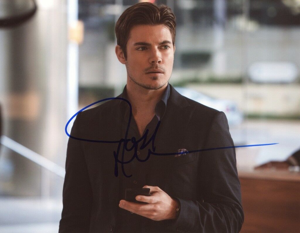 Josh Henderson "Dallas" AUTOGRAPH Signed 8x10 Photo G ACOA Collectible ...