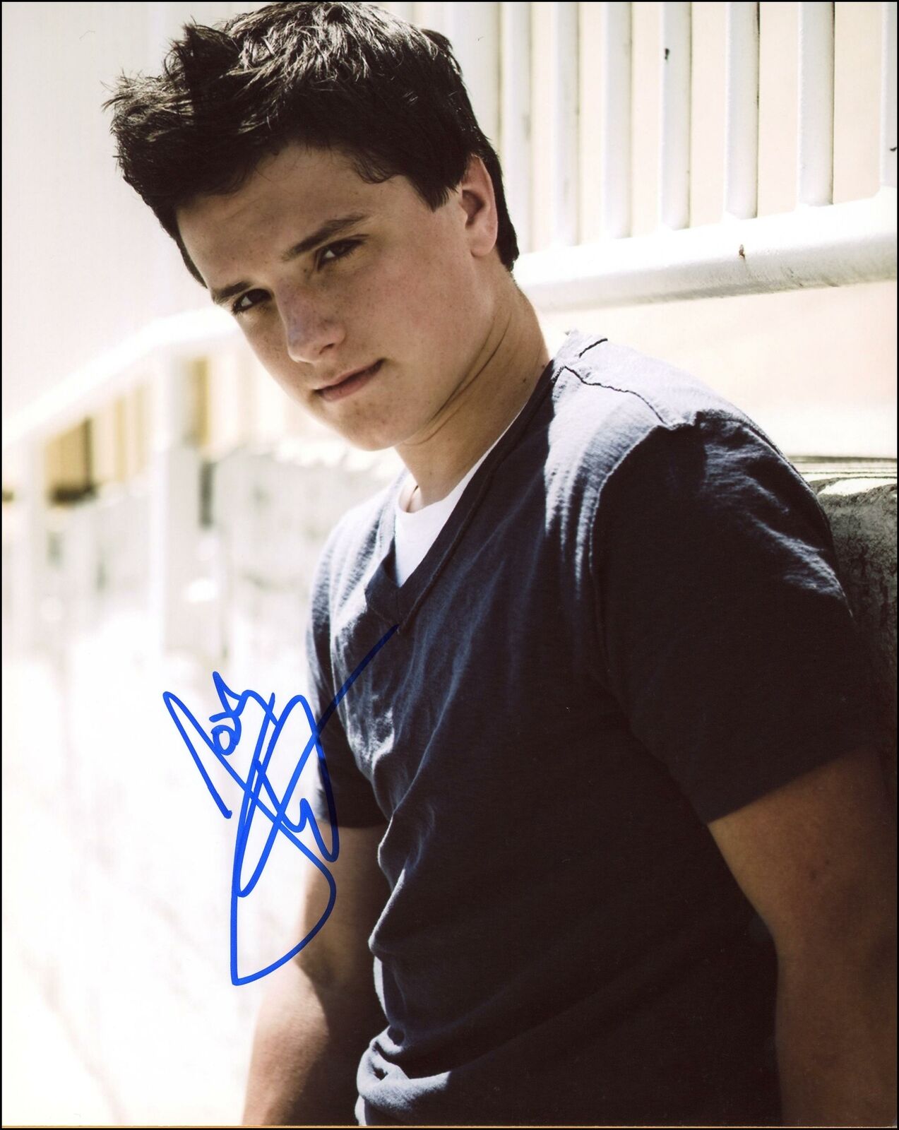 Josh Hutcherson AUTOGRAPH Signed 8x10 Photo B ACOA Collectible ...