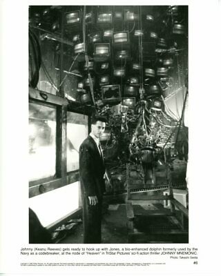 Keanu Reeves Johnny Mnemonic 1995 Original 8x10 Press Photo | Autographia