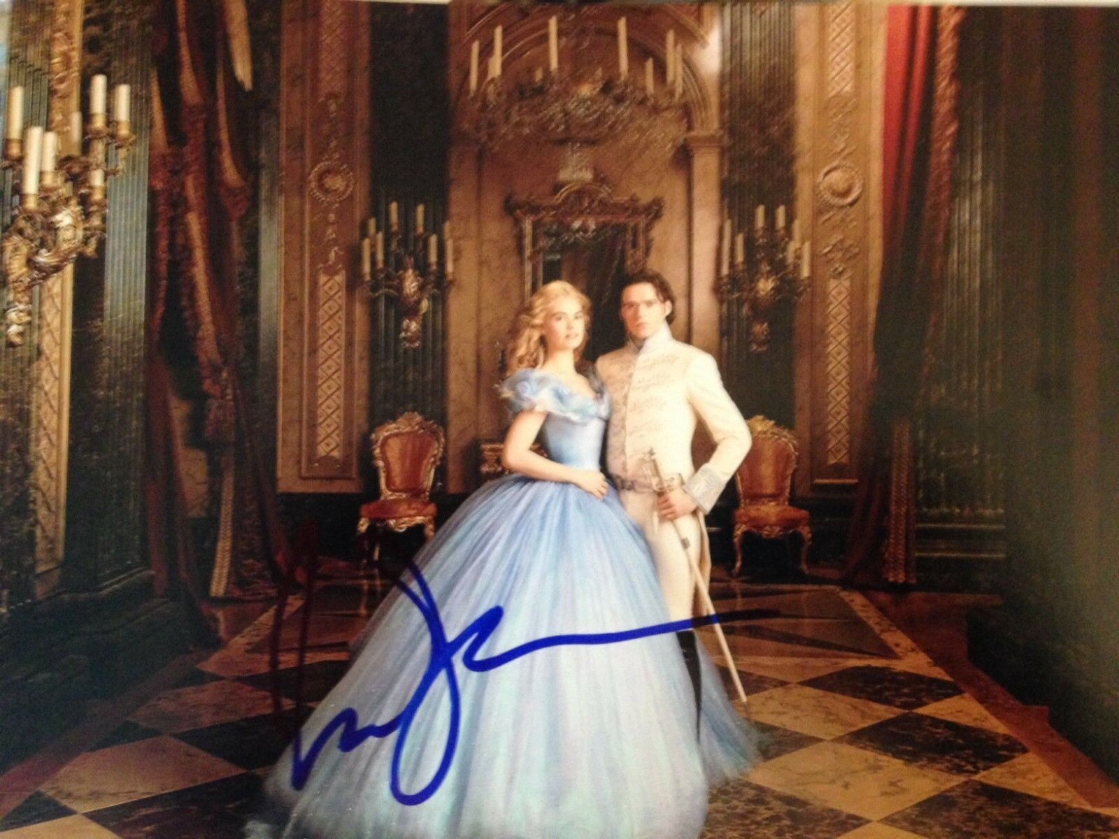 Lily James signed autographed 8x10 Photo Cinderella | Autographia