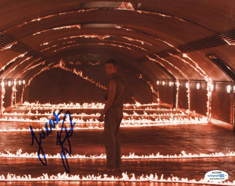 Lucas Till "X-Men: First Class" AUTOGRAPH Signed 'Havok' 8x10 Photo ...