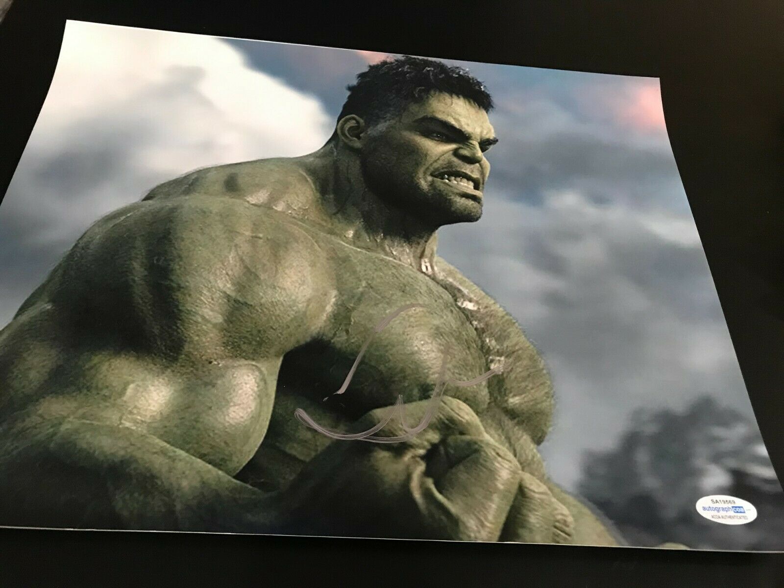 MARK RUFFALO SIGNED AUTOGRAPH 11x14 PHOTO THE HULK MARVEL AVENGERS ACOA ...