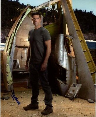 MATTHEW FOX signed autographed LOST JACK SHEPHARD 11X14 photo | Autographia