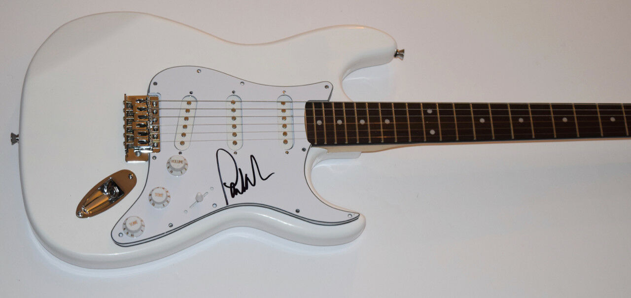 Paul Williams Signed Autographed Electric Guitar THE MUPPETS Composer ...