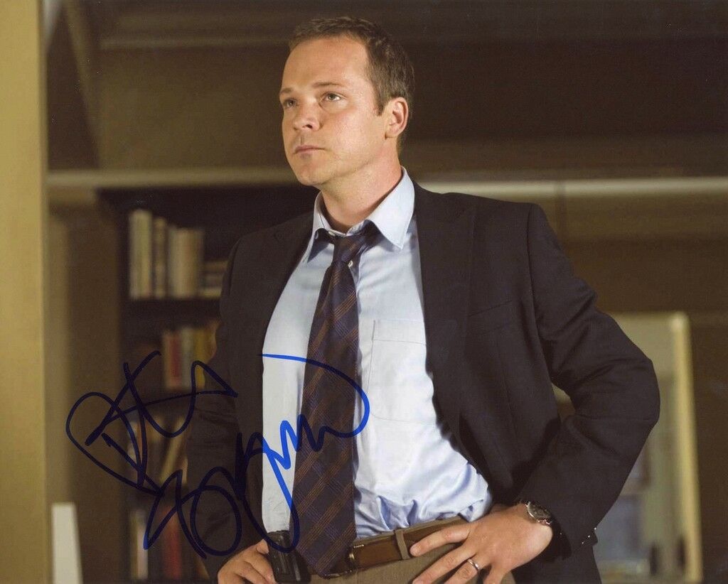 Peter Sarsgaard "Orphan" AUTOGRAPH Signed 8x10 Photo ACOA Collectible ...
