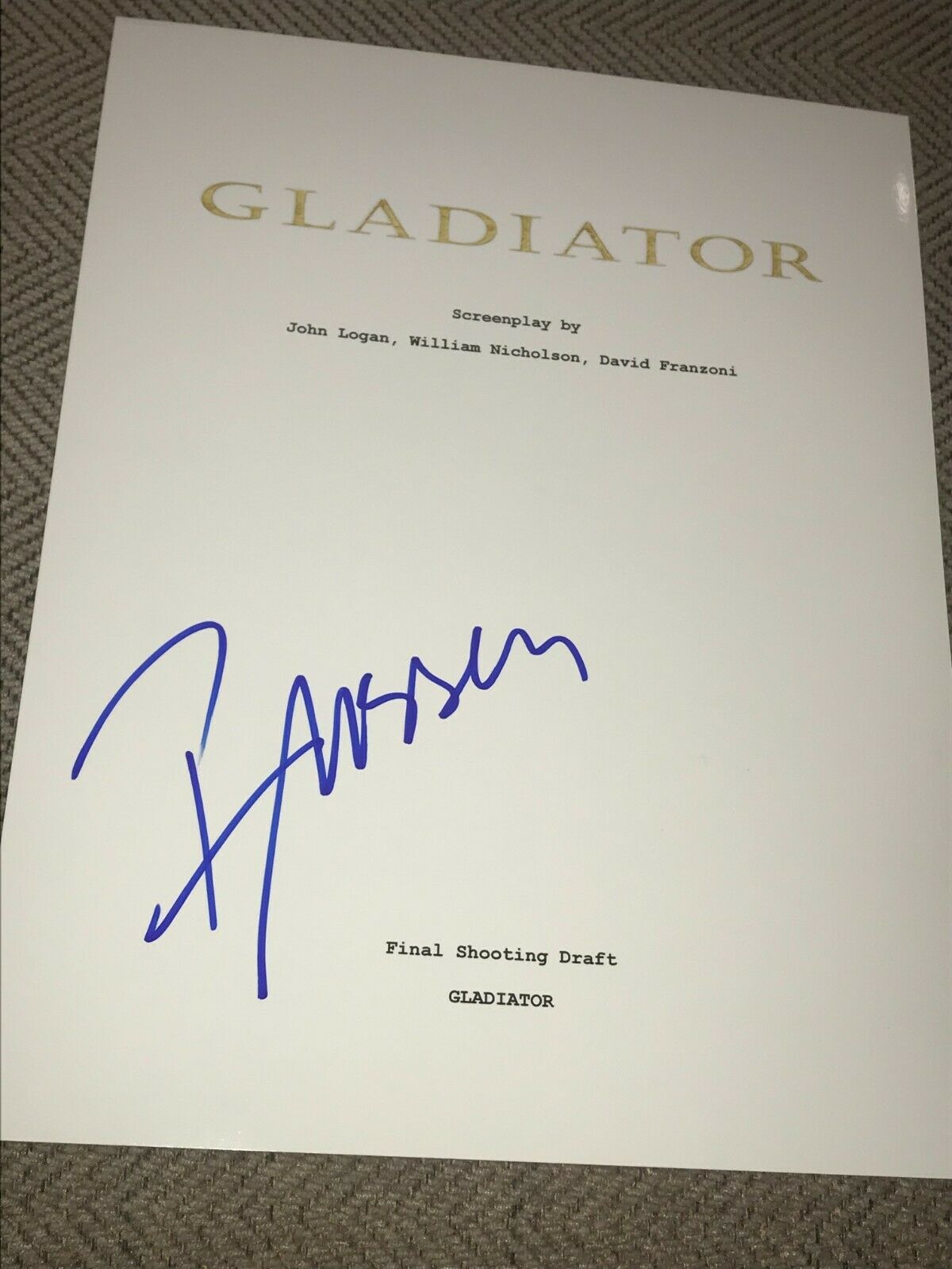 RUSSELL CROWE SIGNED AUTOGRAPH GLADIATOR MOVIE SCRIPT IN PERSON RARE ...