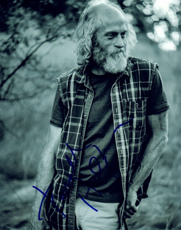 Russell Hodgkinson Signed Autographed 8x10 Photo Z NATION Actor COA AB ...