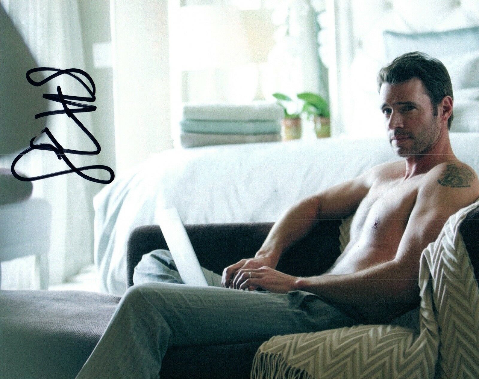 Scott Foley Shirtless 2022