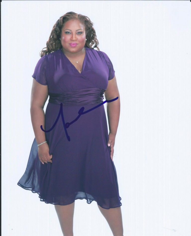 Tanisha Thomas Signed Autographed 8x10 Photo Crazy Talk B | Autographia