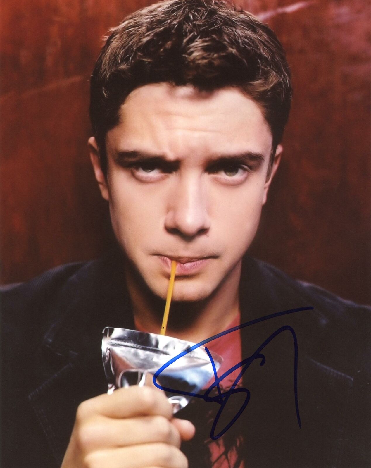 Topher Grace AUTOGRAPH Signed 8x10 Photo B Collectible Memorabilia ...