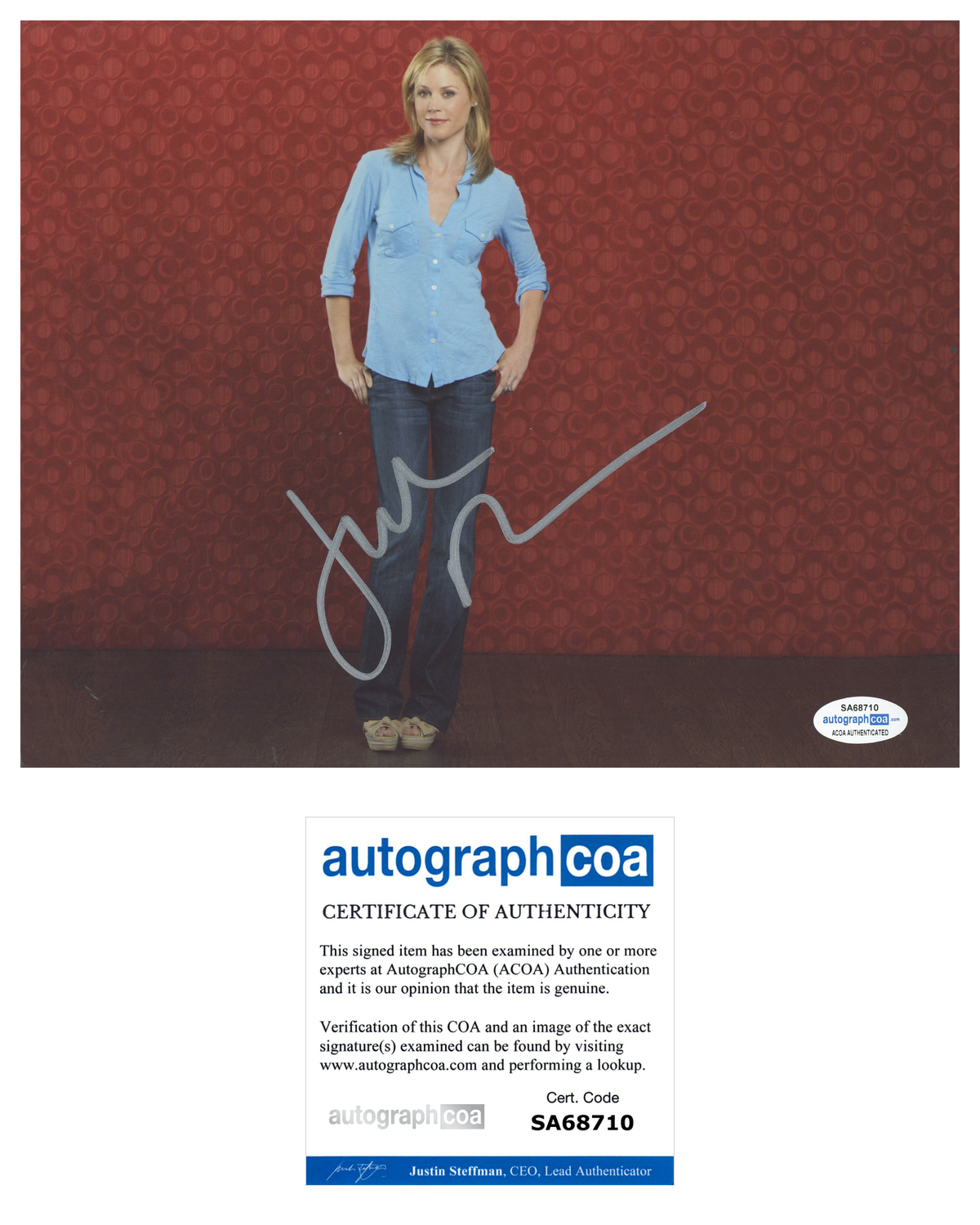 Julie Bowen Signed Autographed 8x10 Photo Modern Family Actress ACOA ...