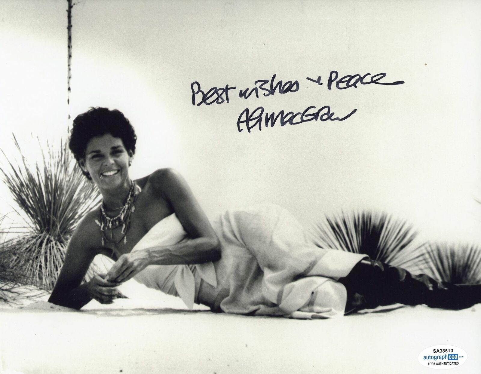 Ali Macgraw Signed Convoy 8x10 Photo Acoa Autographia