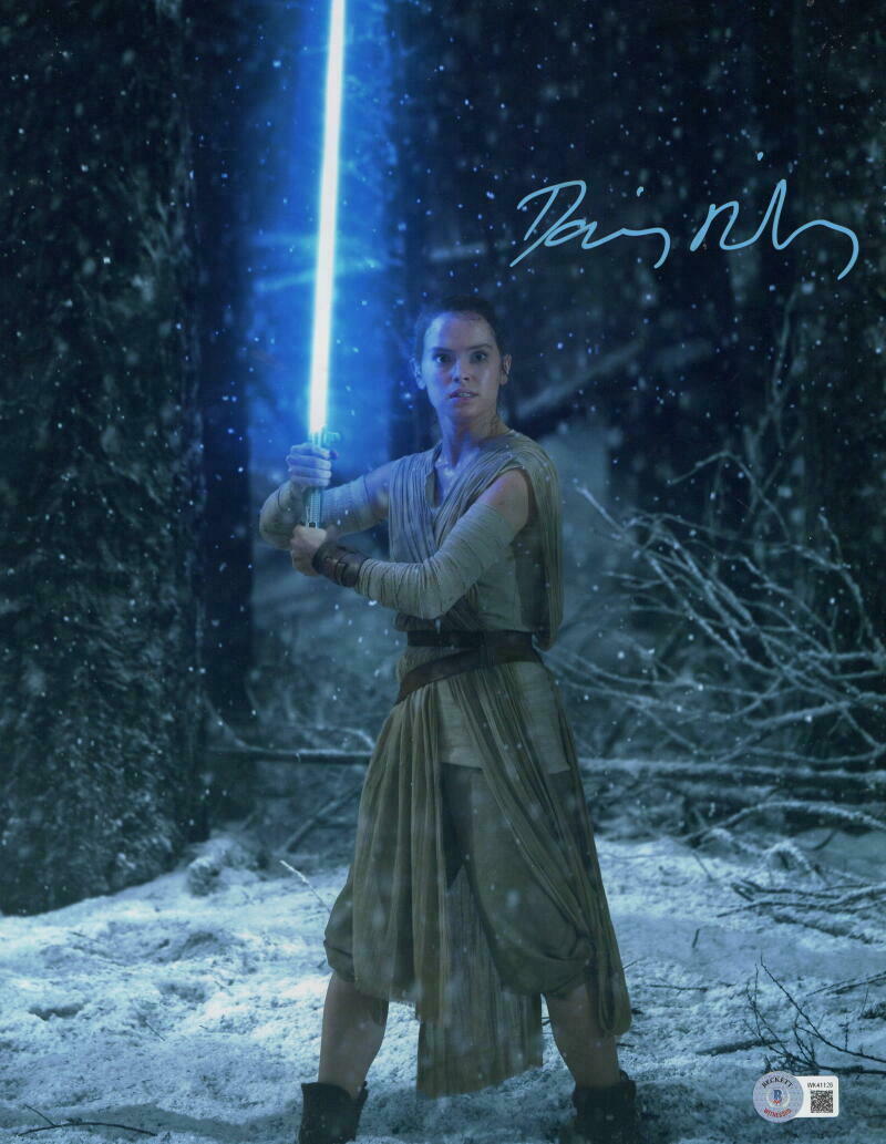DAISY RIDLEY SIGNED 11X14 METALLIC PHOTO STAR WARS REY AUTOGRAPH ...