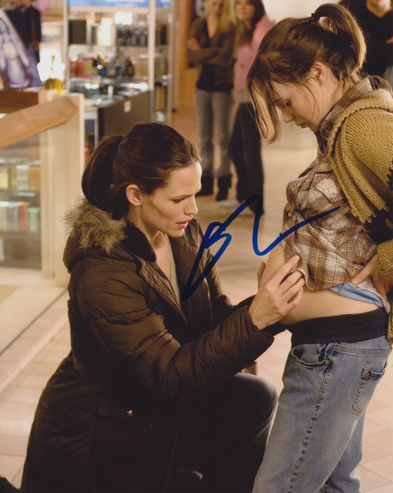 ELLIOT PAGE SIGNED JUNO 8X10 PHOTO | Autographia