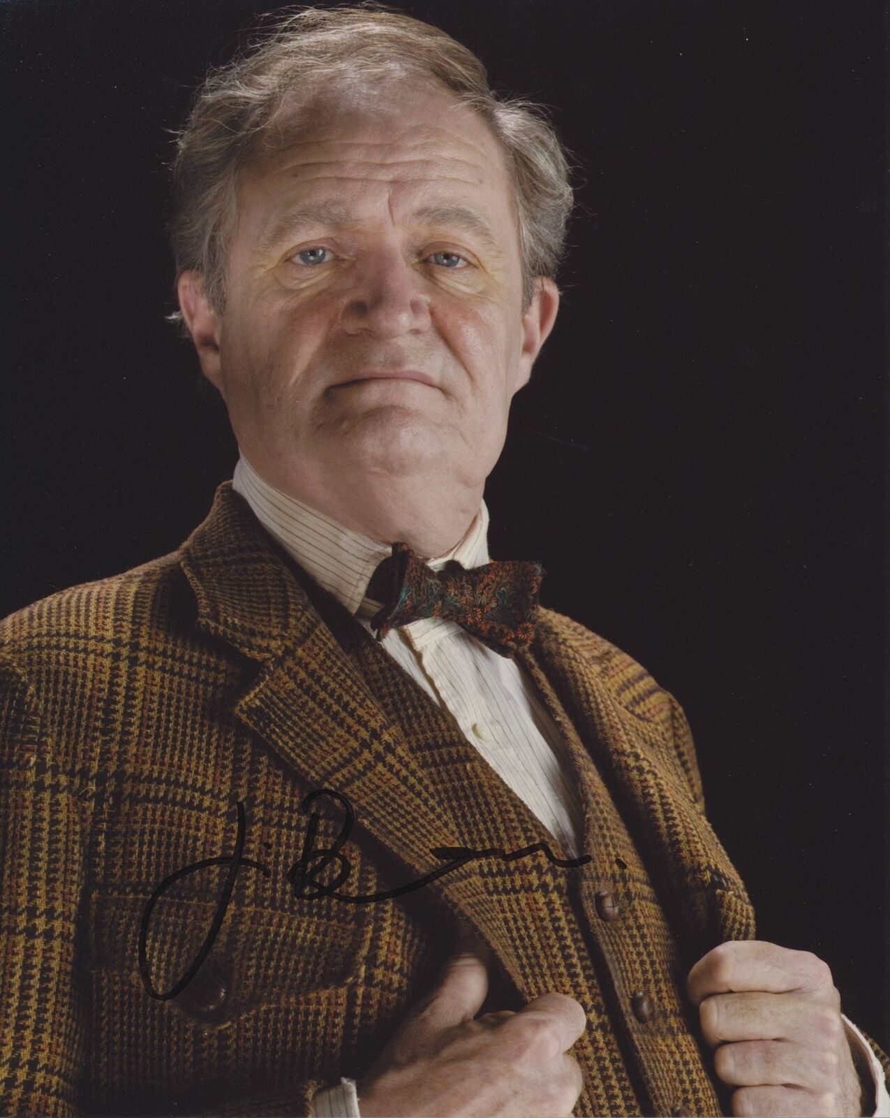 JIM BROADBENT SIGNED HARRY POTTER 8X10 PHOTO | Autographia