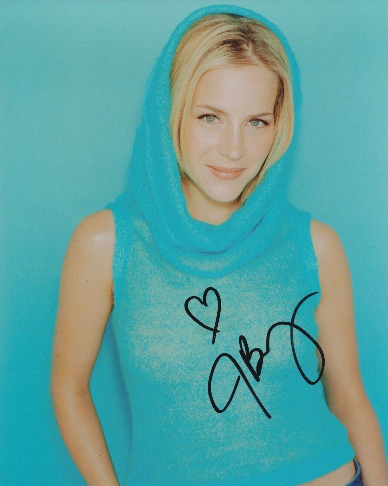 JULIE BENZ SIGNED 8X10 PHOTO | Autographia