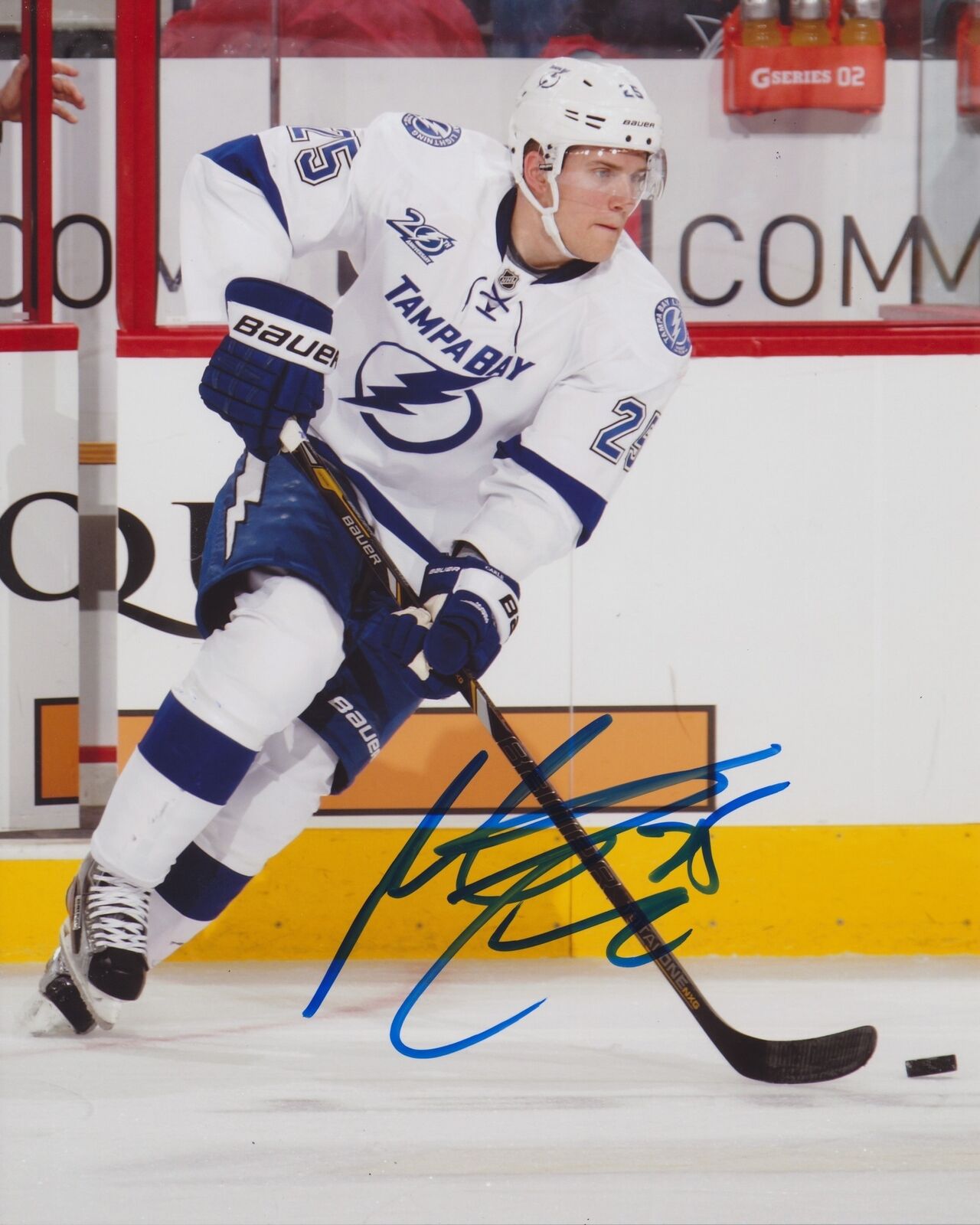 MATTHEW CARLE SIGNED TAMPA BAY LIGHTNING 8X10 PHOTO | Autographia