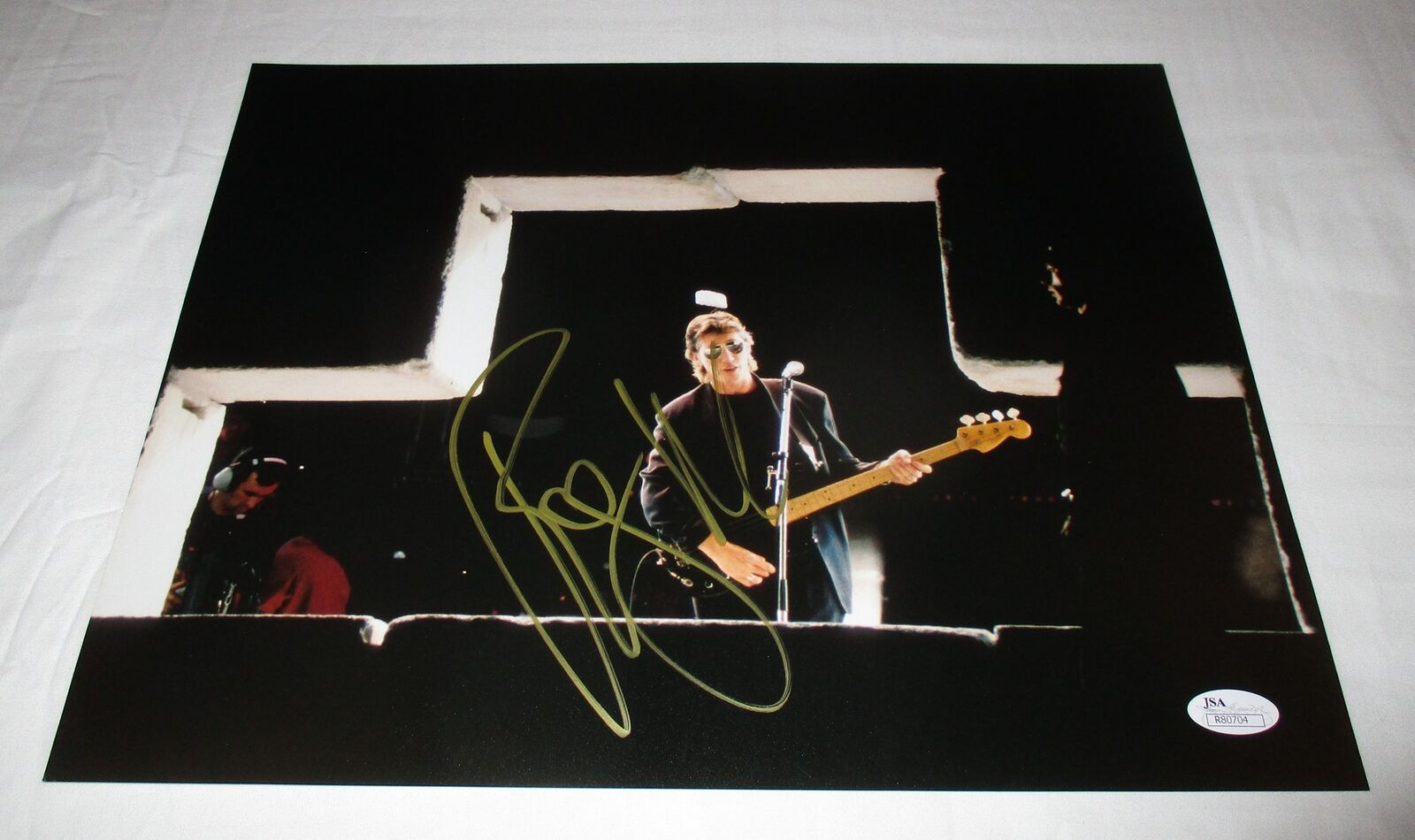 ROGER WATERS SIGNED PINK FLOYD 11X14 PHOTO JSA | Autographia
