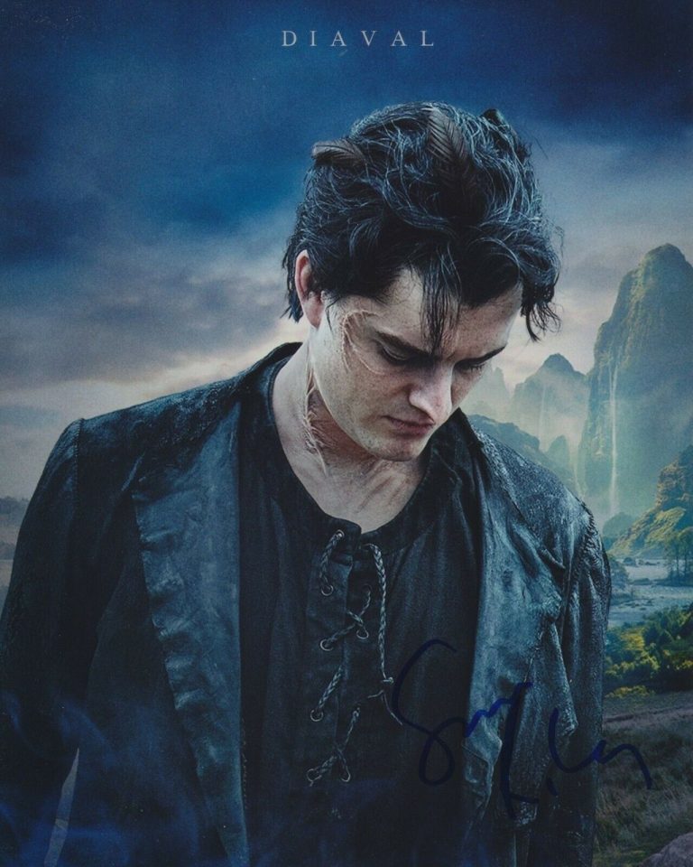 SAM RILEY SIGNED MALEFICENT 8X10 PHOTO | Autographia