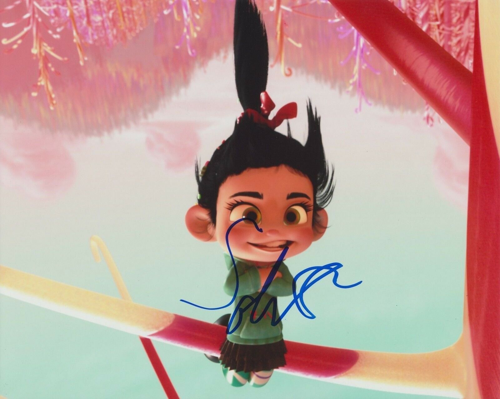 SARAH SILVERMAN SIGNED WRECK IT RALPH 8X10 PHOTO | Autographia