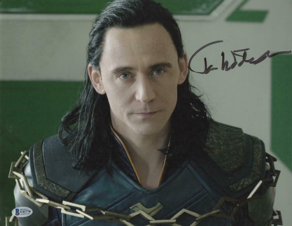TOM HIDDLESTON SIGNED 11X14 PHOTO LOKI THOR MARVEL AUTOGRAPH BECKETT ...
