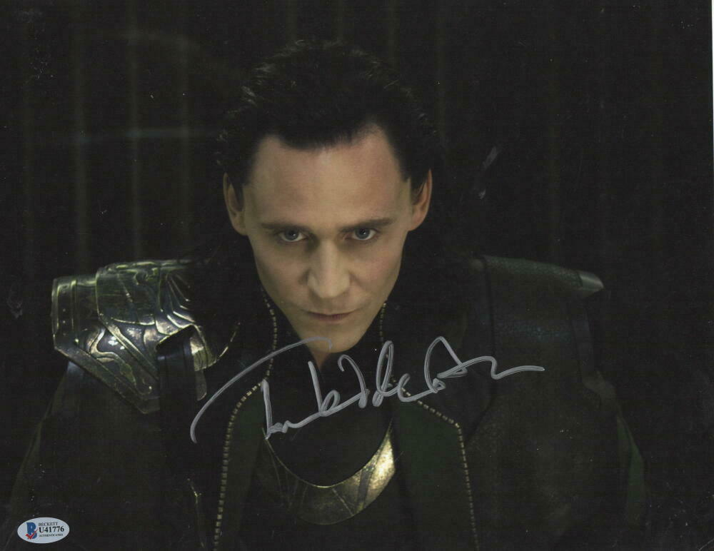 TOM HIDDLESTON SIGNED 11X14 PHOTO LOKI THOR MARVEL AUTOGRAPH BECKETT ...