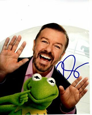 RICKY GERVAIS signed autographed THE MUPPETS KERMIT THE FROG 8x10 photo ...