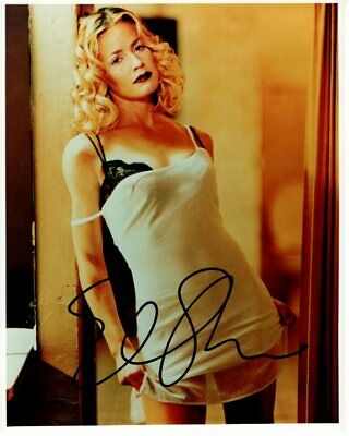 ELISABETH SHUE signed autographed 8x10 photo | Autographia