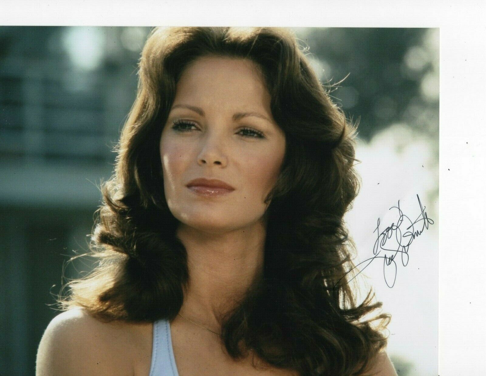 CHARLIES ANGELS JACLYN SMITH SIGNED CLOSE UP 8X10 | Autographia