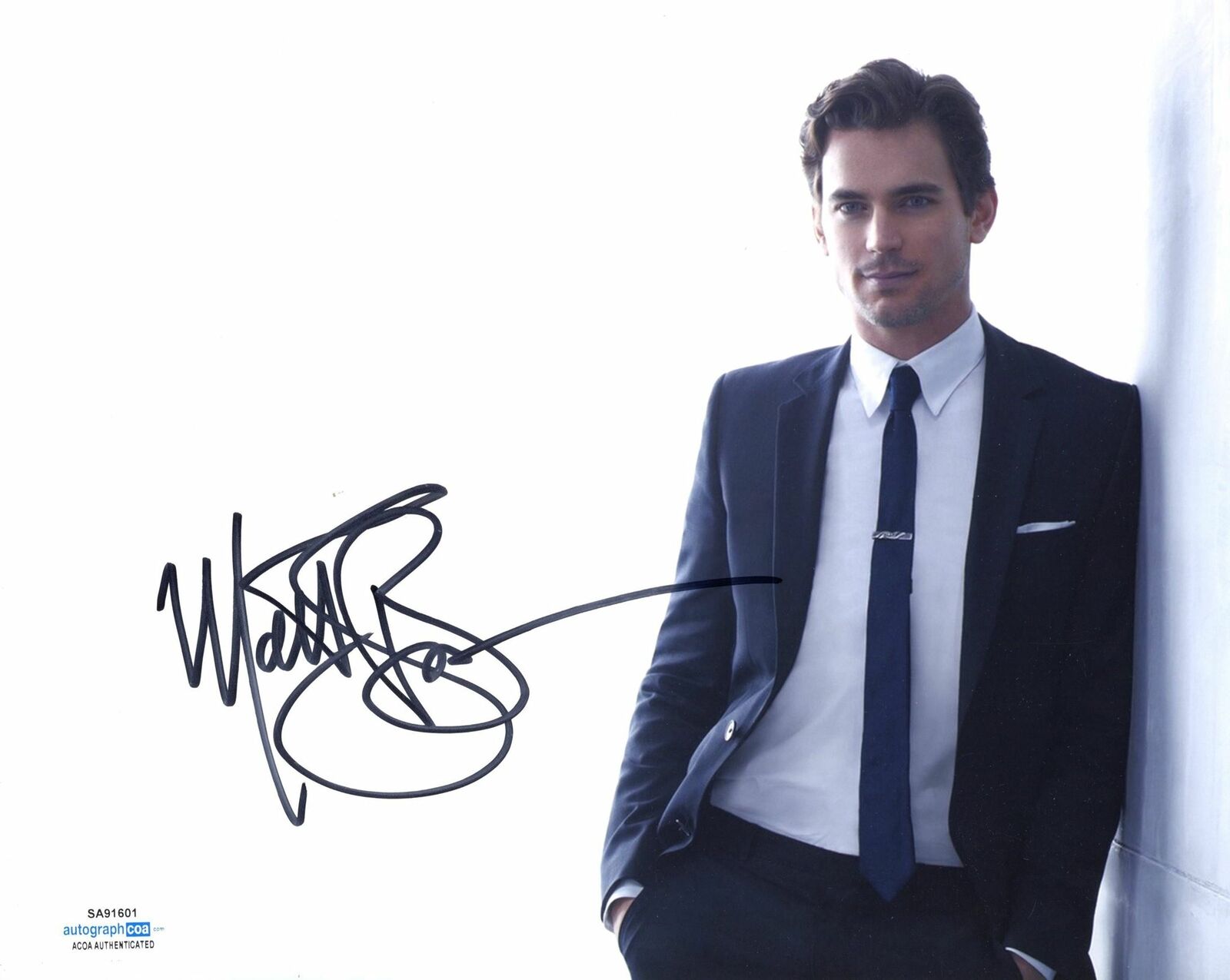 MATT BOMER SIGNED 8X10 PHOTO 3 ACOA | Autographia