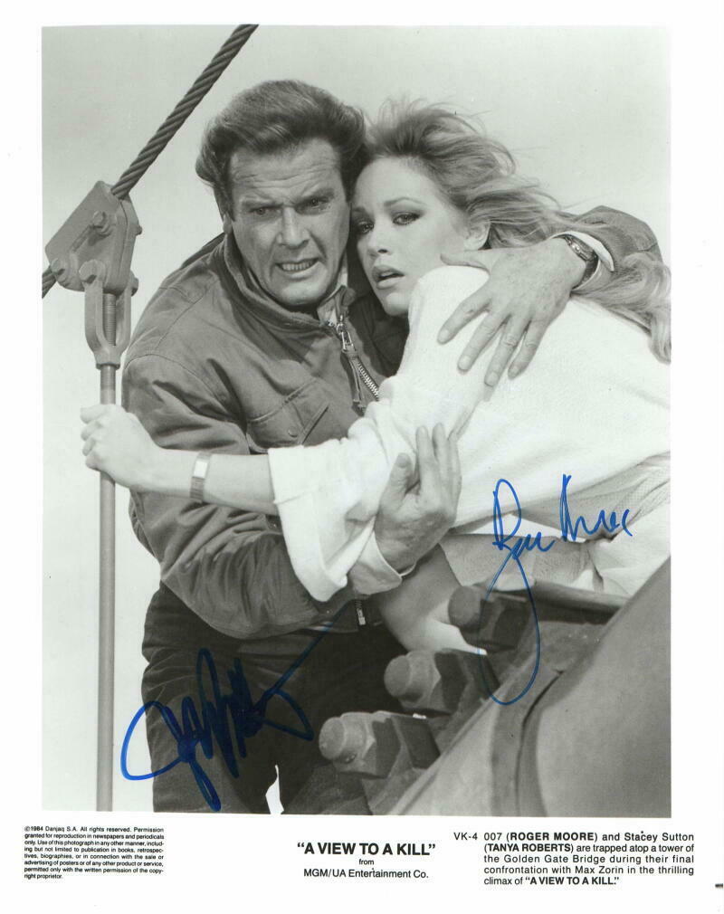 ROGER MOORE TANYA ROBERTS SIGNED AUTOGRAPH 8X10 PHOTO JAMES BOND A VIEW ...