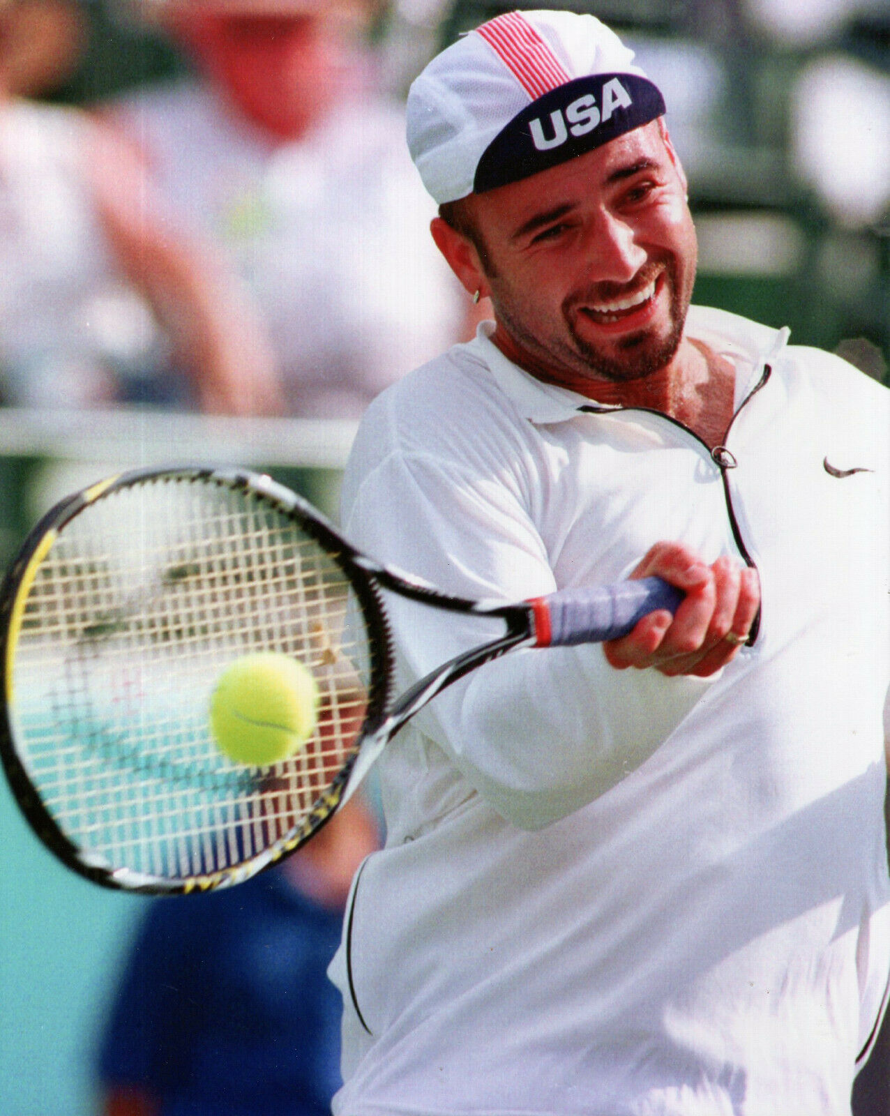 ANDRE AGASSI UNSIGNED 8x10 COLOR PHOTO AMAZING POSE IN ACTION | Autographia