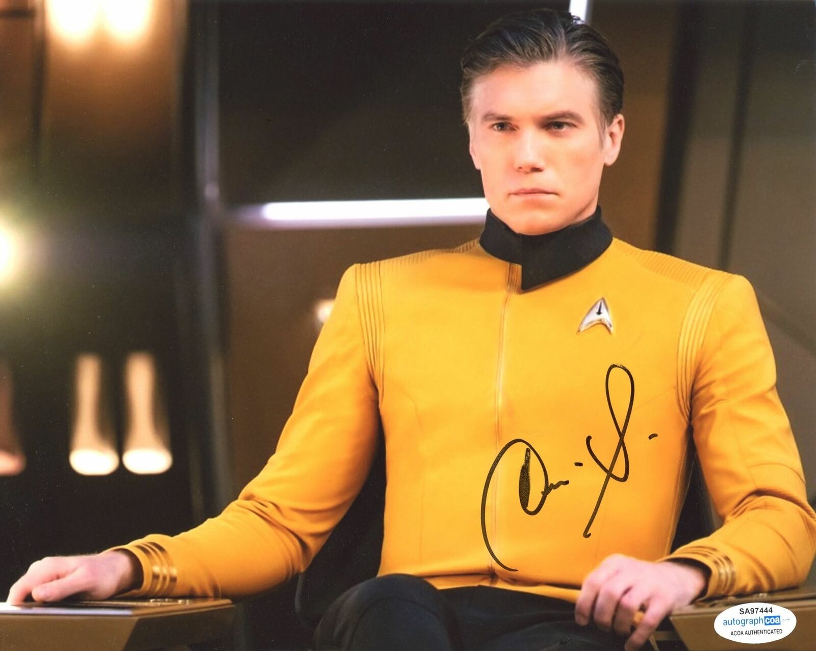 ANSON MOUNT SIGNED STAR TREK: DISCOVERY 8X10 PHOTO ACOA | Autographia