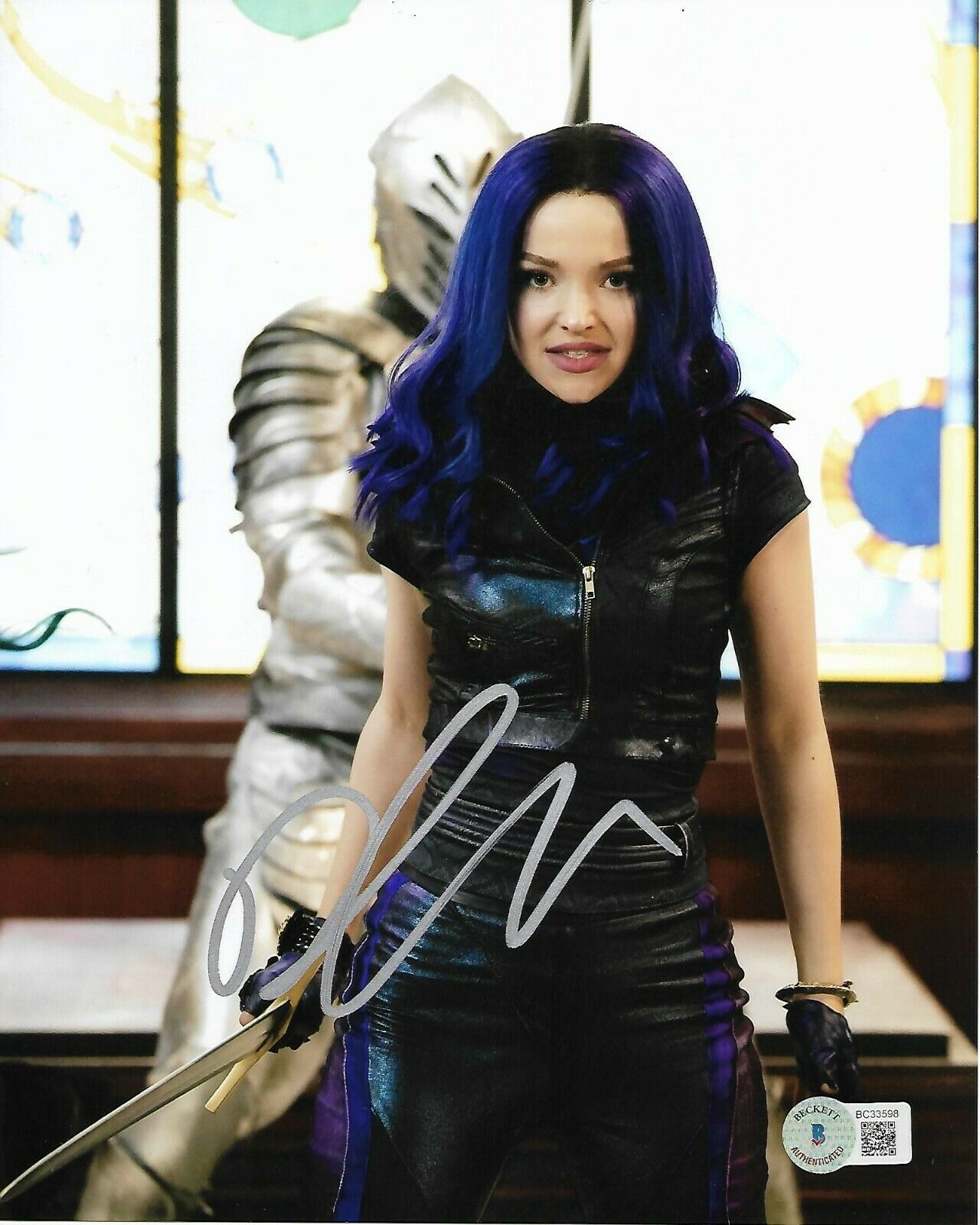 DOVE CAMERON AUTOGRAPHED SIGNED DISNEYS DESCENDANTS MAL BAS COA 8X10 ...
