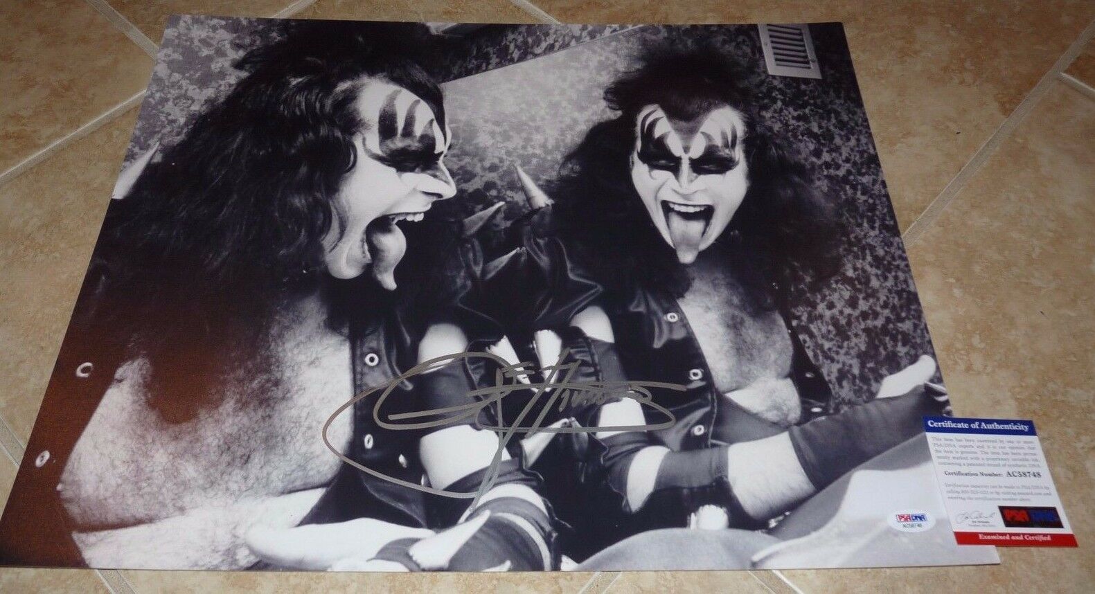 Gene Simmons KISS Signed Autographed 16x20 Photo PSA Certified #4 ...