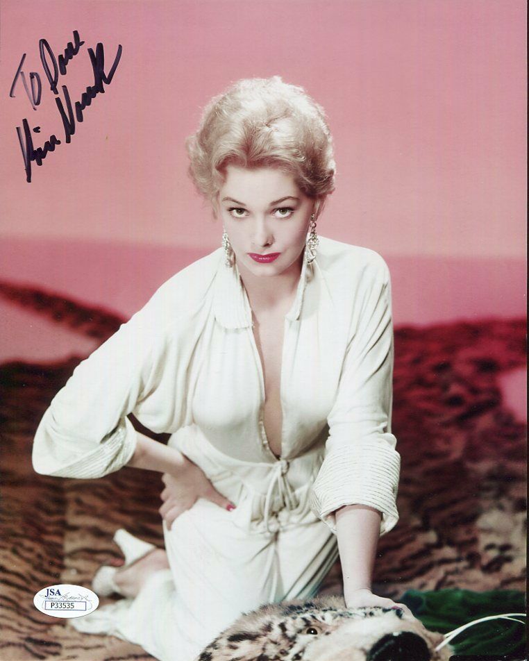 KIM NOVAK HAND SIGNED 8x10 COLOR PHOTO AWESOME+VERY RARE TO DAVE JSA ...