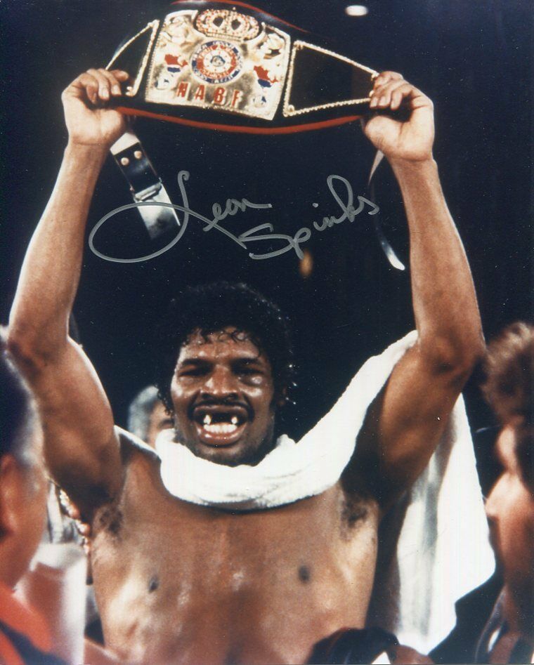 LEON SPINKS HAND SIGNED 8x10 COLOR PHOTO+COA AWESOME POSE BOXING LEGEND | Autographia