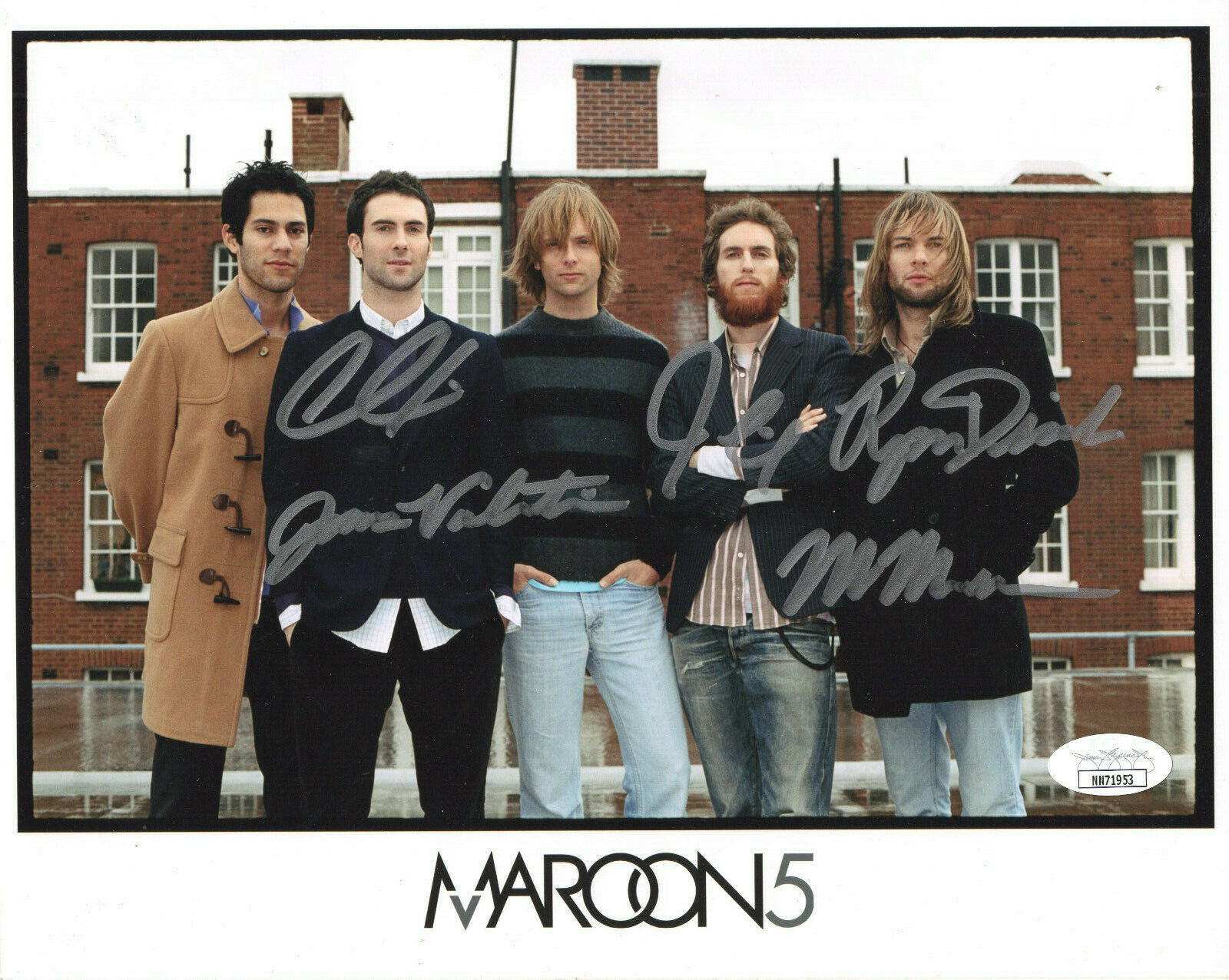 MAROON 5 HAND SIGNED 8x10 PHOTO GREAT POSE SIGNED BY ALL ADAM LEVINE ...