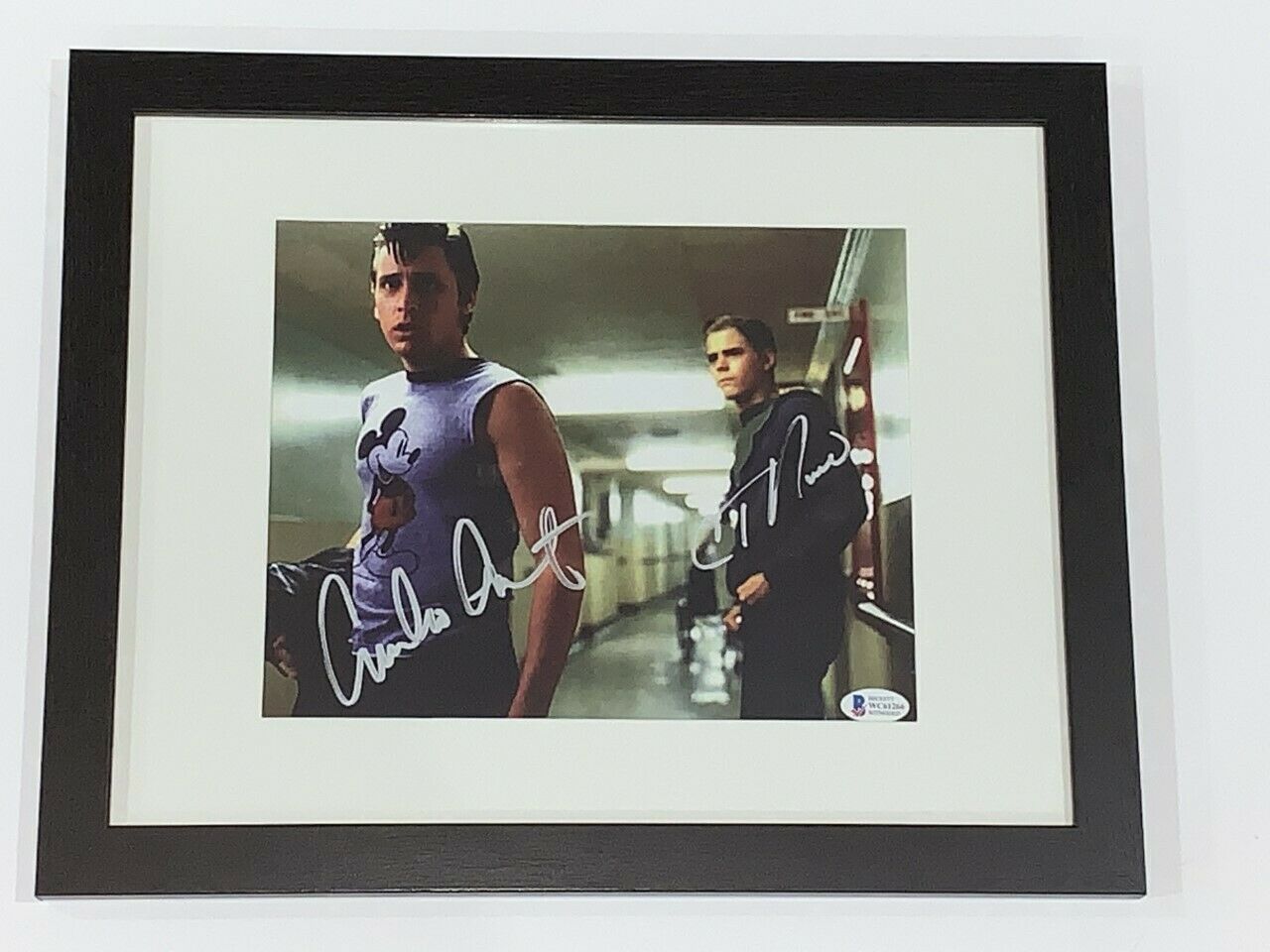 EMILIO ESTEVEZ C. THOMAS HOWELL SIGNED FRAMED MATTED 8X10 THE OUTSIDERS ...