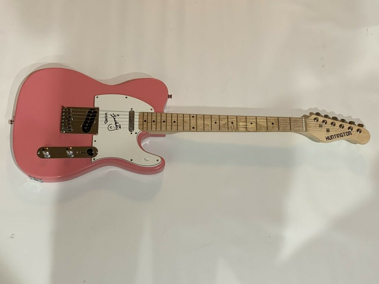 JACKIE EVANCHO SIGNED HOT PINK ELECTRIC GUITAR PROOF JSA AUTHENTICATED ...