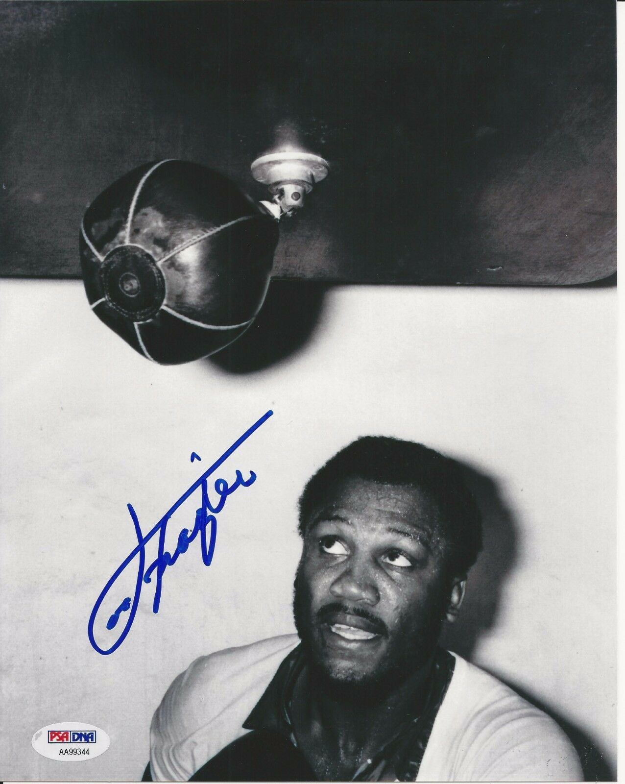JOE FRAZIER Signed Punching Bag 8x10 PHOTO w/ PSA COA | Autographia