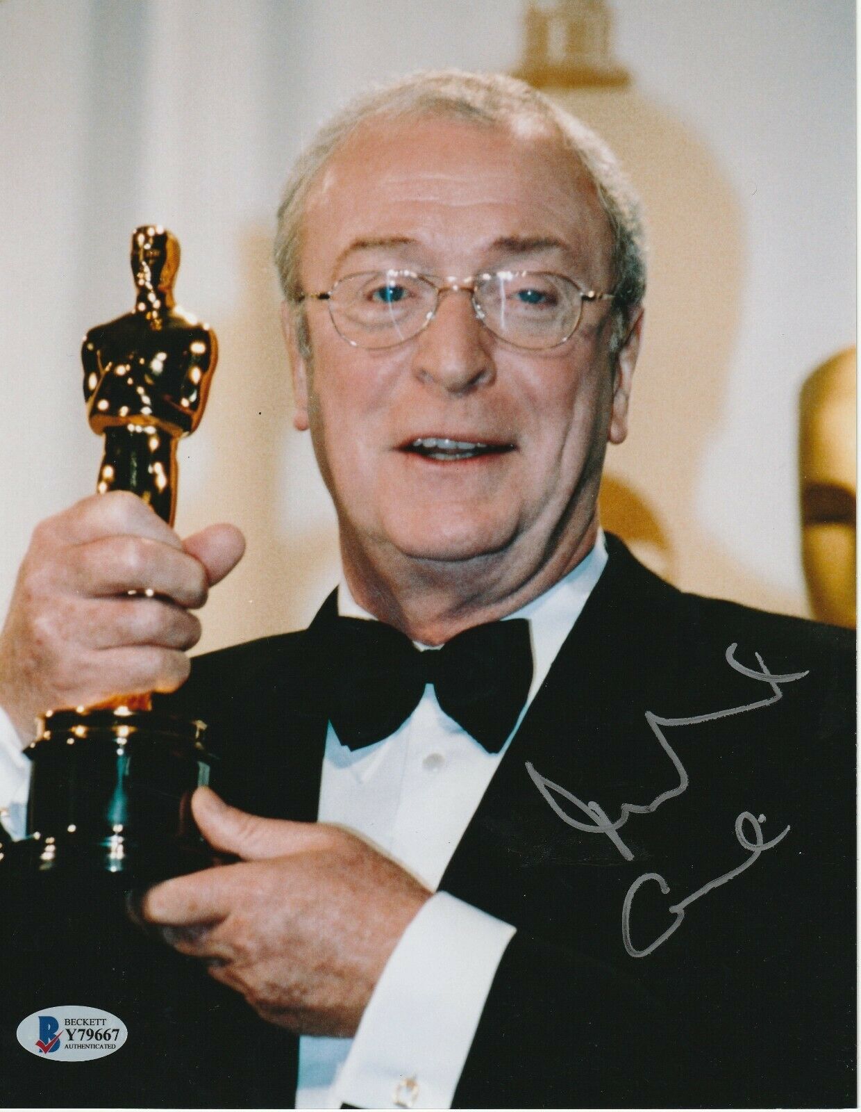 MICHAEL CAINE Signed OSCARS 8x10 PHOTO w/ Beckett COA | Autographia