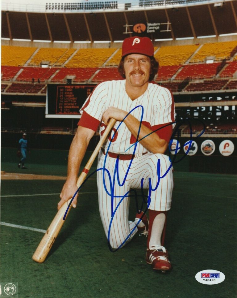 MIKE SCHMIDT Signed Philadelphia PHILLIES 8x10 PHOTO with PSA COA ...