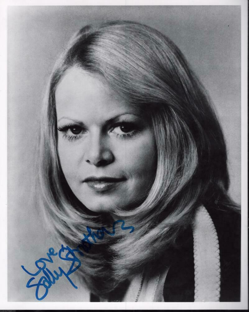 SALLY STRUTHERS GLORIA SIGNED AUTOGRAPHED 8X10 PHOTO W/ COA | Autographia