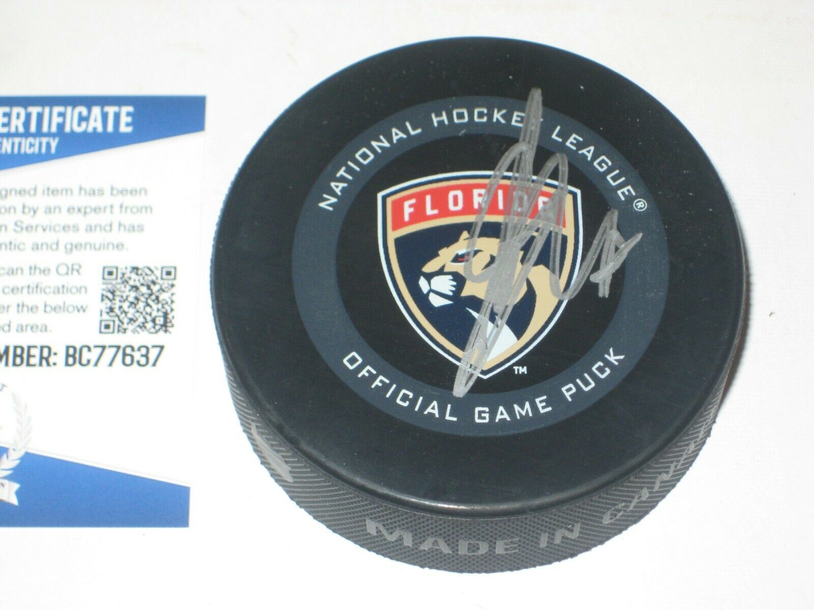 Sergei Bobrovsky Signed Florida Panthers Official Game Puck W Beckett
