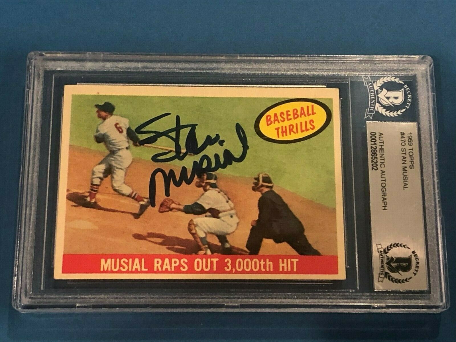 STAN MUSIAL Signed 1959 TOPPS Card #470 Beckett Authenticated (BAS ...